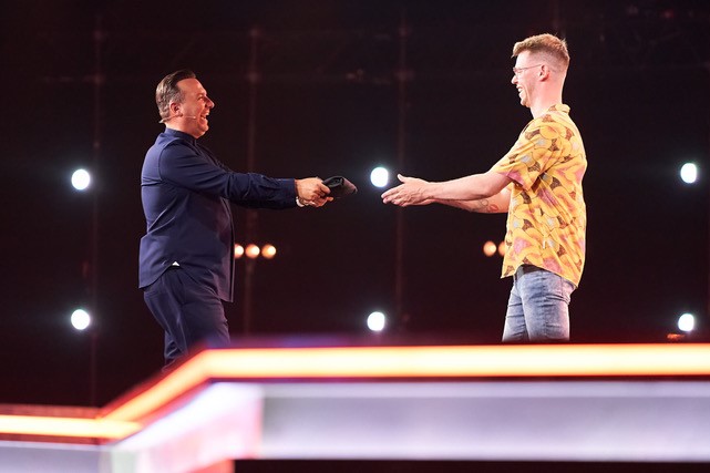 Friseurunternehmer Robin Huth punktet bei TV-Show "The Taste" - TOP ...